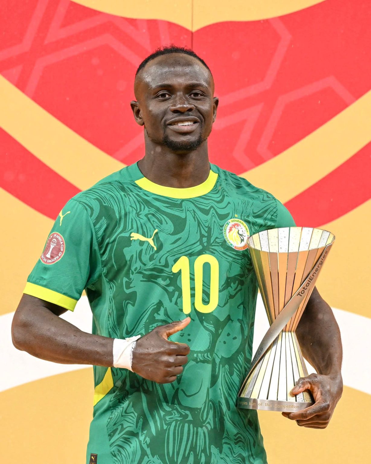 Sadio Mane Showed Class And Maturity, No Player Must Contest Him-Olla ...