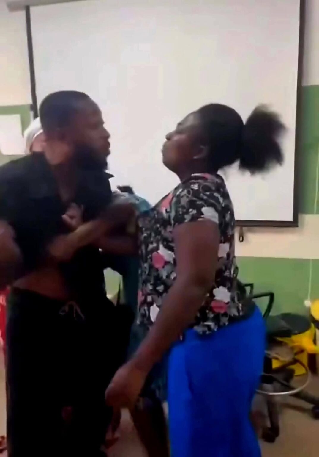 Ghana Health Service Condemns Viral Assault On Nurse At Tema Community ...